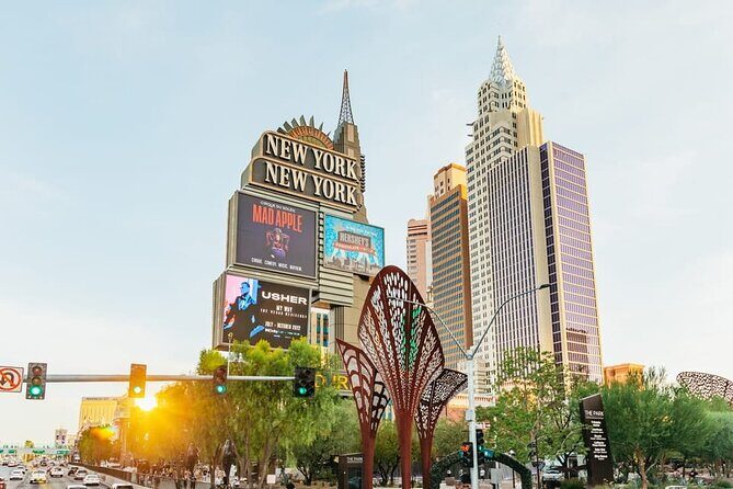 Vegas Explorer: Hop-On Hop-Off Adventure at Your Own Pace - Who Should Consider This Tour?
