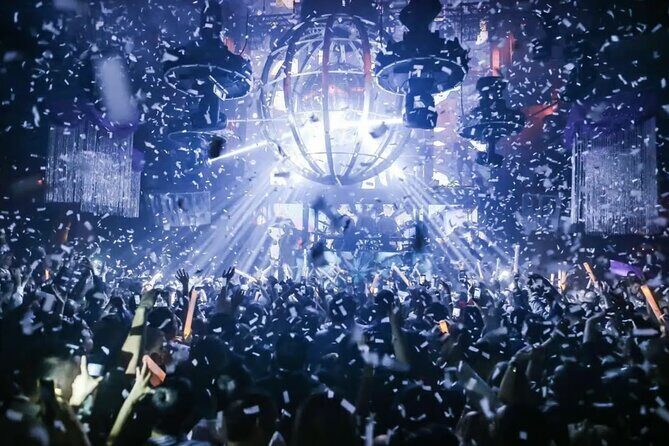 Vegas Party Passport: 3 Clubs & Pool Parties Access - The Experience: From Poolside to Nightclub