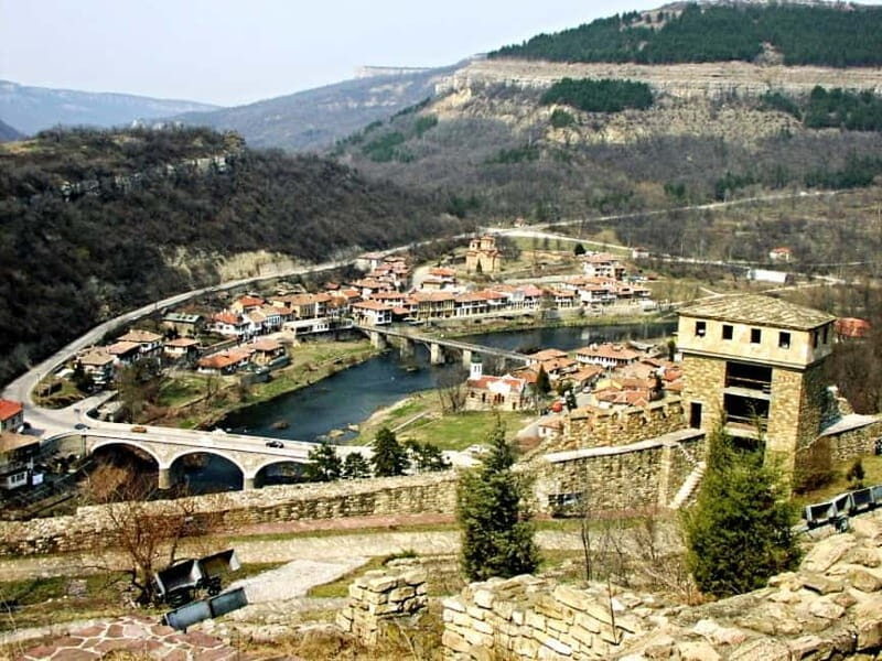 Veliko Tarnovo & Arbanasi Full day tour - Practical Details and Experience Quality  