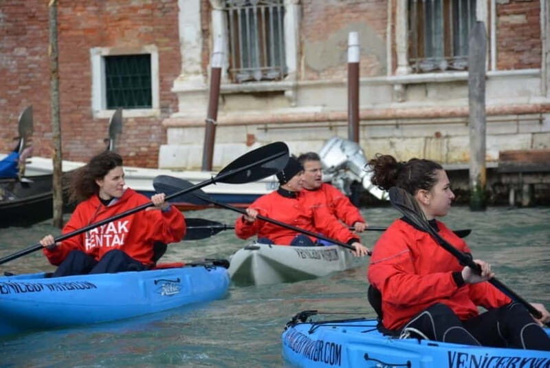 Venice: 60' Quick Kayak Tour of Venice with guide - Why This Tour Stands Out