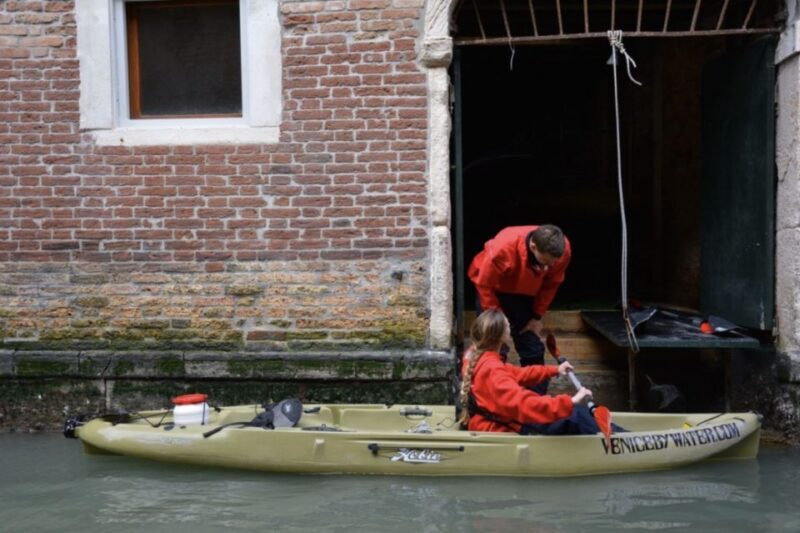 Venice: 60' Quick Kayak Tour of Venice with guide - The Sum Up