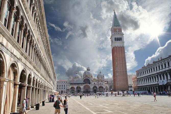 Venice and Verona Full Day Tour by Train from Milan - How the Tour Works: A Detailed Breakdown