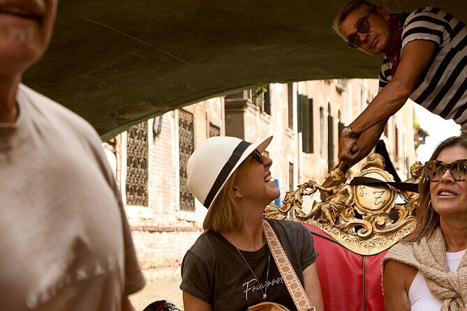 Venice Art Walking Tour with Gondola Ride - An Overview of What You Get