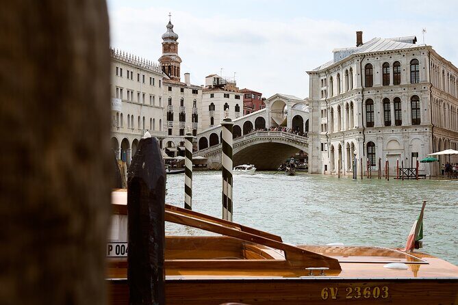 Venice Art Walking Tour with Gondola Ride - Practical Details & Tips for Travelers