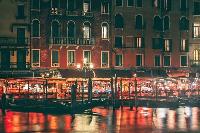 Venice by Night: Highlights & Hidden Gems Tour - Key Points