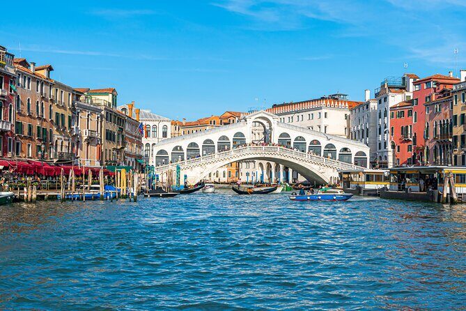 Venice City Center Guided Walking Tour - Semi-Private 12ppl Max - An In-Depth Look at the Venice City Center Guided Walking Tour
