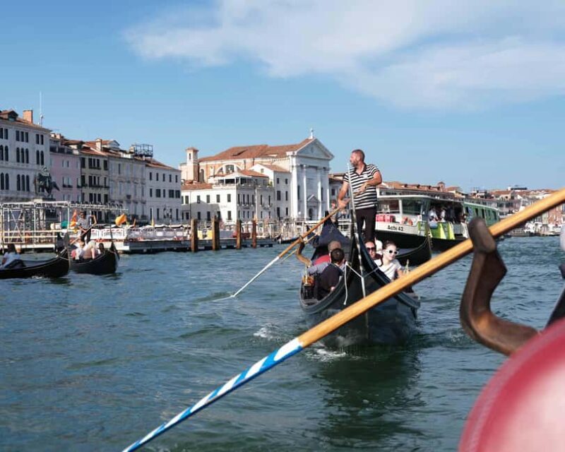 Venice: City Center Walking Tour & Iconic Gondola Ride - The Reviewers Perspective: Authentic Insights from Past Travelers