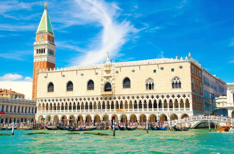 Venice City Walking Tour with an APP - An In-Depth Look at the Venice City Walking Tour with an App