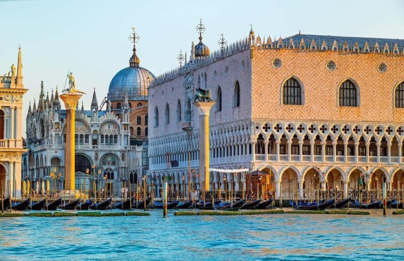 Venice: Doge's Palace Guided Tour with Optional Gondola Ride - FAQ