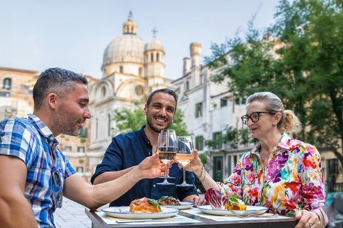 Venice Evening Food Tour: Bites, Drinks & Sit-Down Dinner - Key Points
