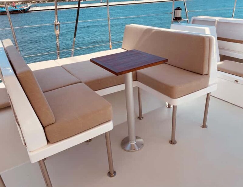 Venice: Golden Hour Cruise with Classical Music & Cocktail - Comfort and Accessibility