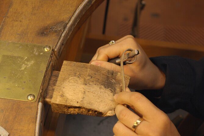 Venice : Goldsmith's Workshop - Make Your Own Ring in 925 Silver - Key Points  