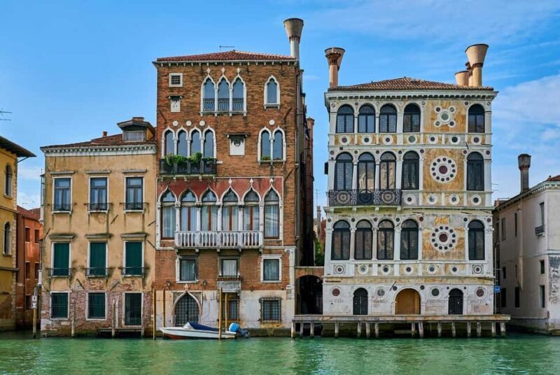 Venice: Gondola Ride Along Grand Canal and Hidden Corners - A Deep Dive Into the Gondola Experience