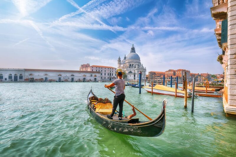 Venice: Gondola Ride with Live Guide or Audio Guide - Venice: Gondola Ride with Live Guide or Audio Guide — A Balanced Look at This Classic Experience