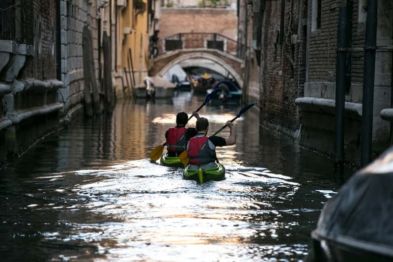 Venice: Guided Canal Kayak Tour at Day, Night, or Sunset - Exploring Venice from a Kayak: What to Expect