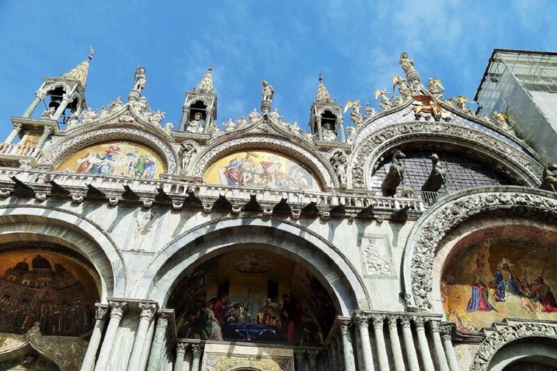 Venice: Guided Golden Basilica Tour - Key Points