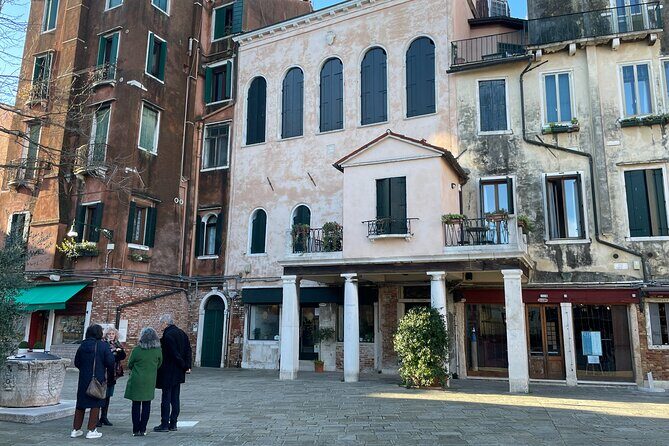Venice Guided Tour of Synagogues and Ghetto Area - Key Points