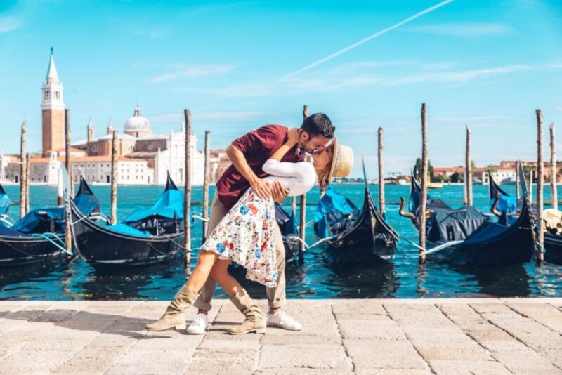 Venice: Photoshoot at Piazza San Marco and the Canals - Why Choose a Photoshoot in Venice?