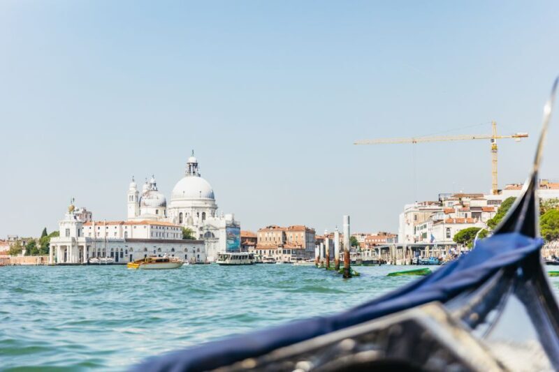 Venice: Private Crafted Gondola Ride Along Grand Canal - Key Points