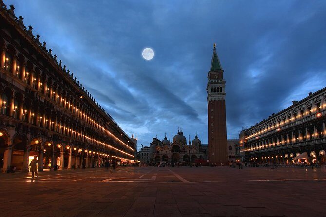 Venice Private Evening Stroll with VIP Entry to Saint Mark's After Hours - Who Should Consider This Tour?