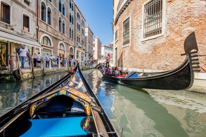 Venice: Shared Gondola Ride Across the Grand Canal - The Sum Up