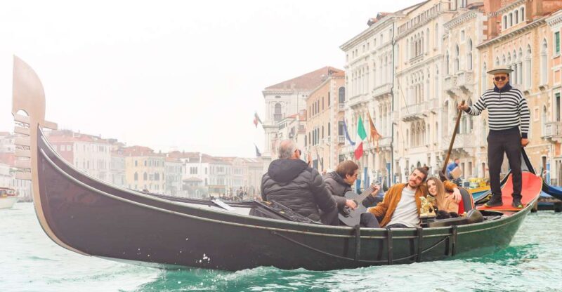 Venice: Shared Gondola Ride and Serenade - Authenticity & Tips for a Better Experience