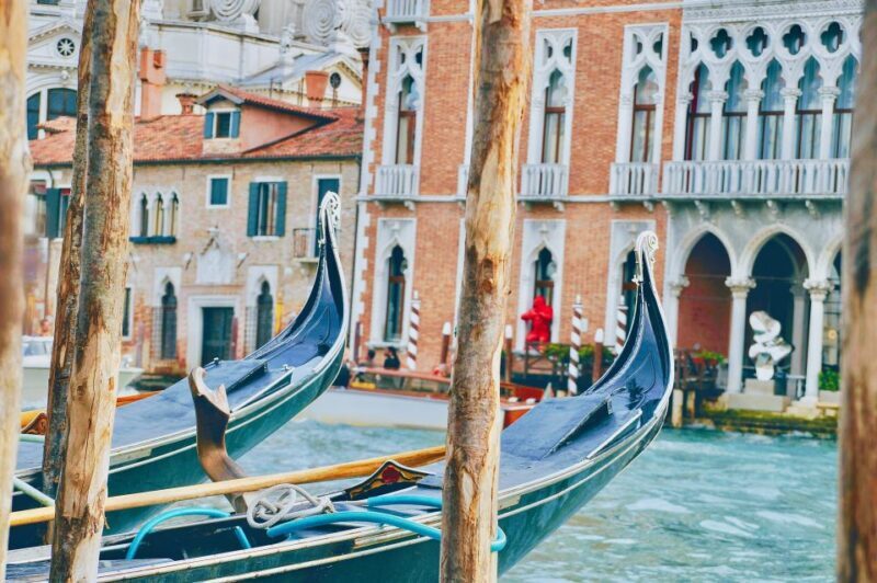 Venice: Shared Gondola Ride through the Lagoon City - Practical Tips for Your Gondola Ride