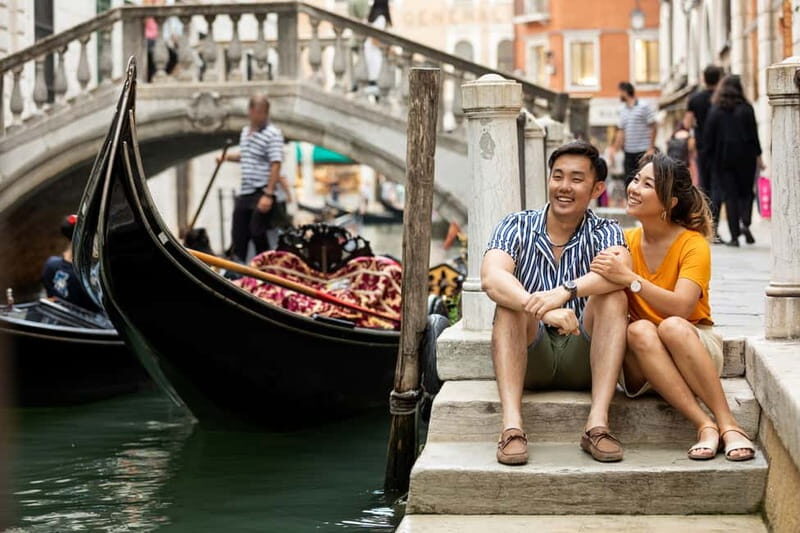Venice: St Mark's Square and Canals Photoshoot - Key Points