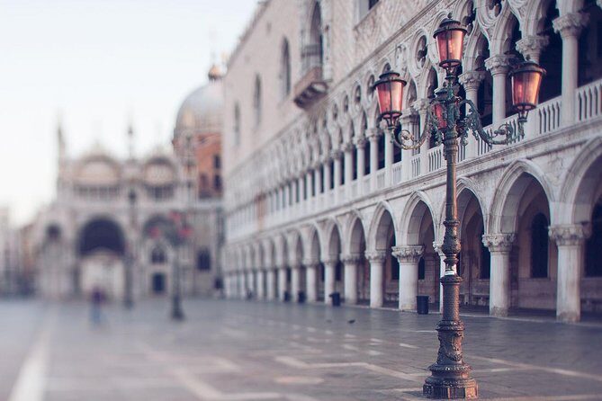 Venice Walking Tour and Gondola Ride - Key Points
