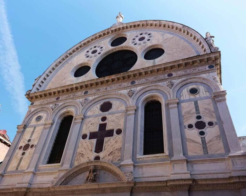 Venice: Winter Walking Tour & Romantic Gondola Ride Upgrade - Key Points