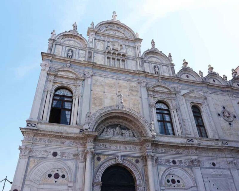 Venice: Winter Walking Tour & Romantic Gondola Ride Upgrade - Authenticity and Review Insights