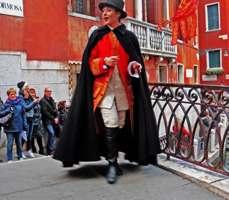 Venice:Theatrical Walking Carnival Show & Casanova's Secrets - Meeting Point and Practical Details