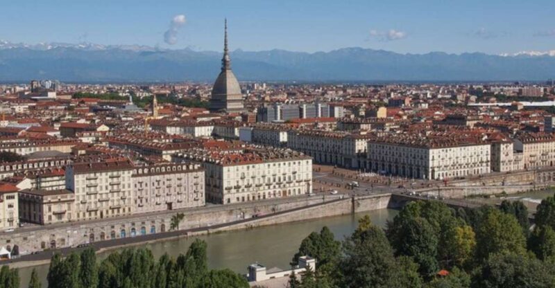 Verona: Custom Private Tour with a Local Guide - Why Choose a Private, Custom Verona Tour?