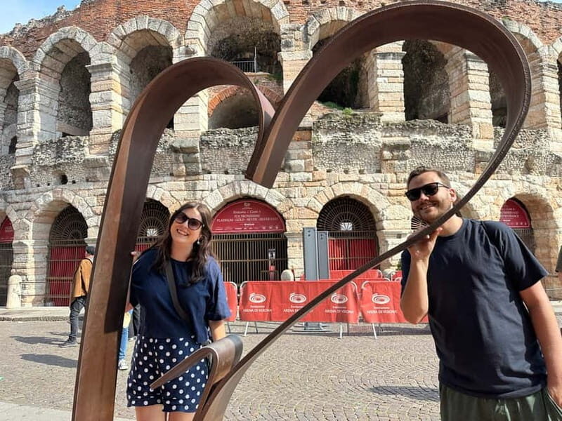 Verona: Guided Small Group Walking Tour of the City of Love - FAQ