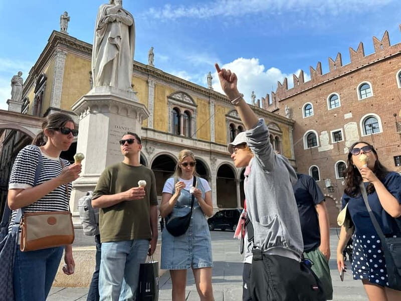Verona Guided Walking Tour of the City's Top Highlights - Detailed Breakdown of the Tour Experience