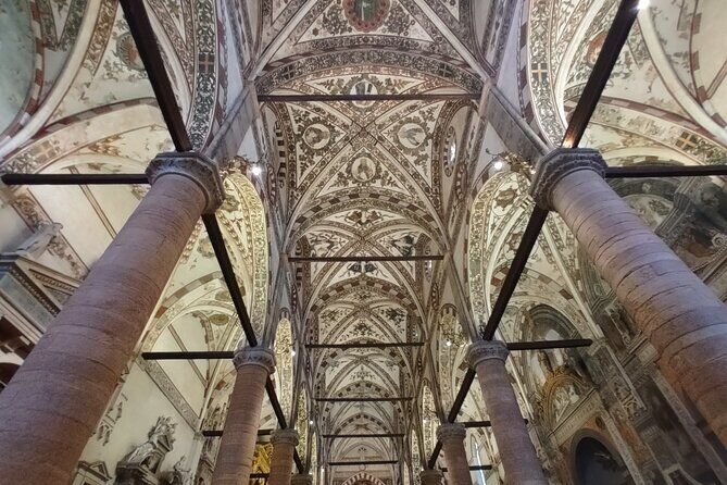 Verona Small Group Walking Tour with Cable Car and Arena Tickets - FAQs