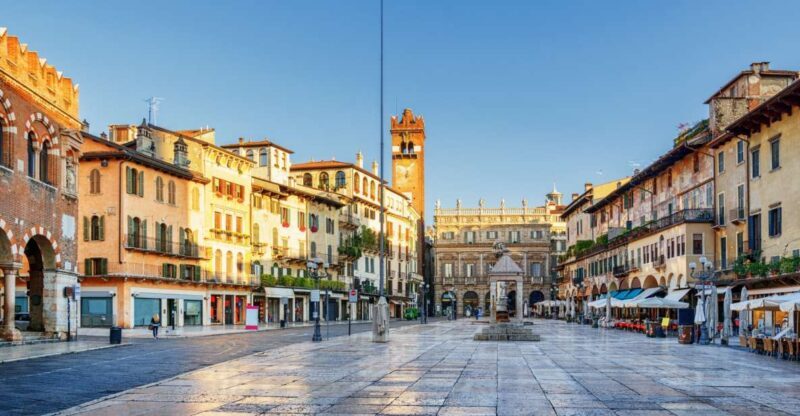 Verona Walking Tour with Skip-the-Line Arena guided visit - Key Points