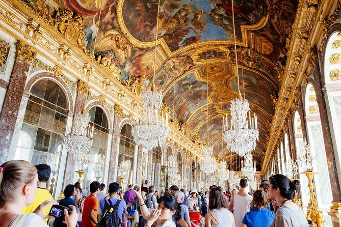 Versailles Château and Gardens Walking Tour - Key Points