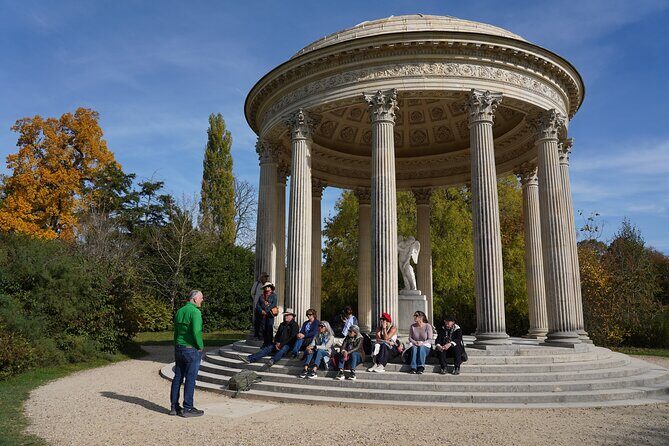 Versailles, Gardens & Hamlet: Full-Day Guided Small-Group Tour - Marie Antoinette’s Hamlets and Secluded Corners