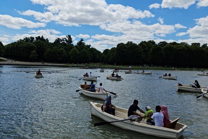Versailles Golf Cart Guided Tour and Romantic Boat with Champagne - FAQ