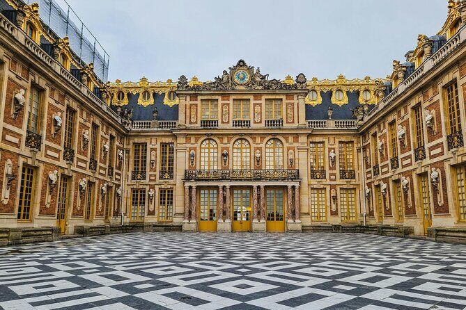 Versailles Golf Cart Tour | Palace and Gardens - Exploring the Gardens in Comfort