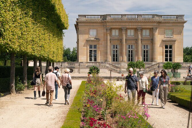 Versailles Marie Antoinette Afternoon Guided Tour with Petit Trianon & Hamlet - An In-Depth Look at the Tour Experience