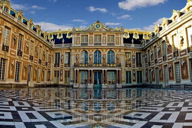 Versailles Museum Palace Direct - Exploring the Versailles Palace with the "Versailles Museum Palace Direct" Tour