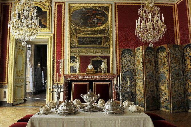 Versailles Palace & garden Tour by Minivan from Paris with ticket - FAQ