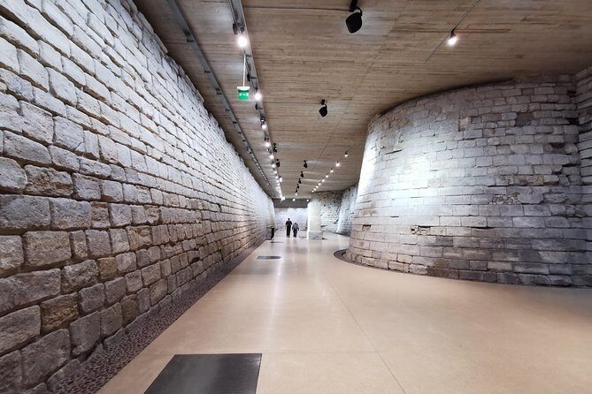 Versailles Palace & Louvre Museum Private Day Tour from Paris - Who Should Book This Tour?