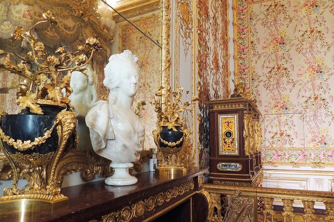 Versailles Palace Private Half Day Guided Tour including Hotel Pickup from Paris - FAQs