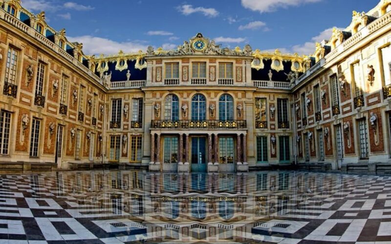 Versailles: Private Family Tour of Palace w/ Reserved Entry - An In-Depth Look at the Versailles Private Family Tour