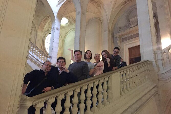 Versailles: Semi-Private Guided Tour with Train - FAQ