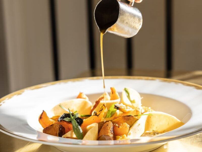 Versailles: Skip-the-Line Palace Entry Ticket & Lunch at Ore - A Detailed Breakdown of the Versailles Experience