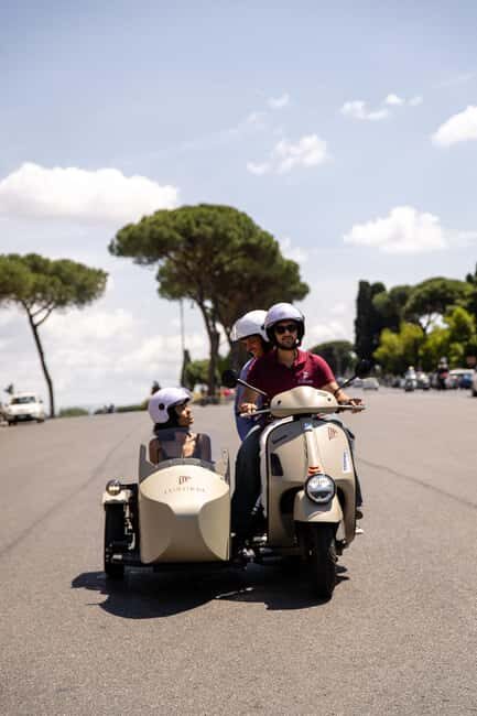 Vespa Sidecar Tour: Highlights of Rome - Vespa Sidecar Tour: Highlights of Rome